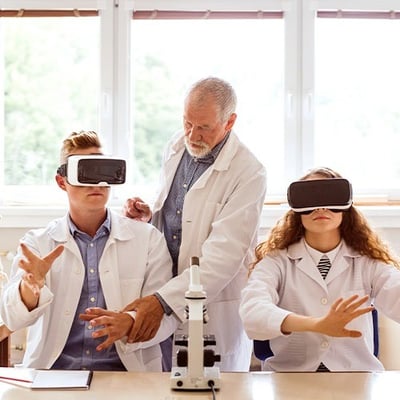 Using AR and VR in STEAM Subjects | International Senior Schools